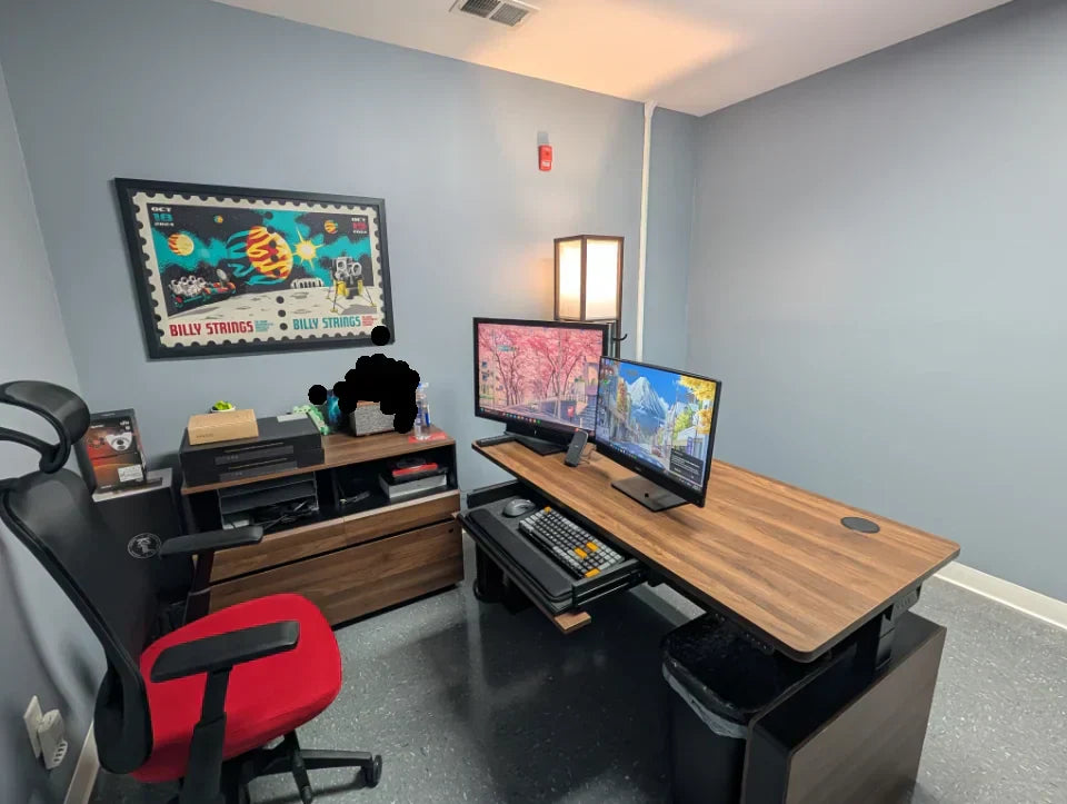 Syndil1: Why Did I Choose a VERNAL Desk Instead of an UPLIFT Desk？ - Vernal